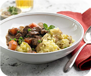 Beef stew and garlic mash (KitchenPC)